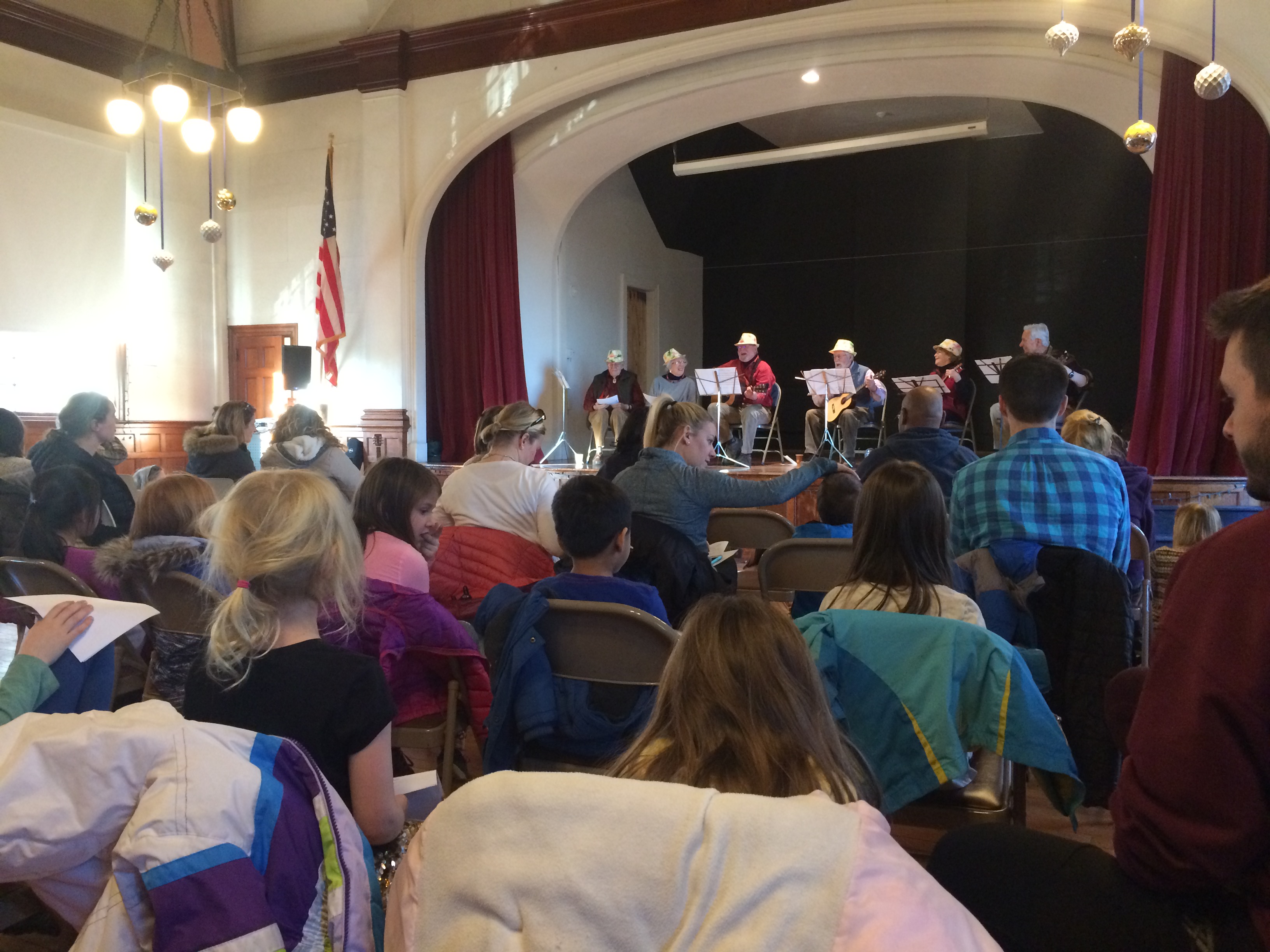 School Vacation Programs | LEAP :: Lincoln Extended-day Activities Program